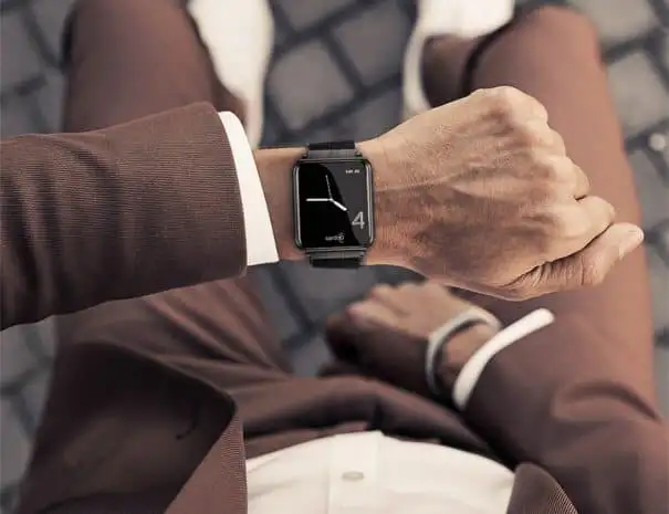 10 Huge advantages of Smartwatches | cardoO